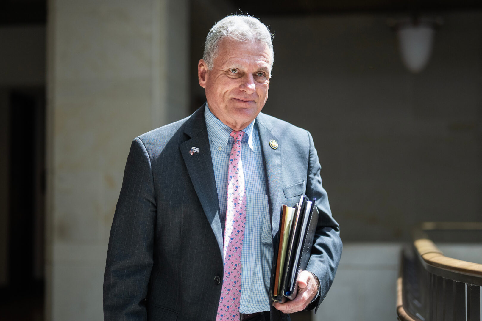 Rep. Carter, seeking Georgia Senate seat, surrenders Health gavel