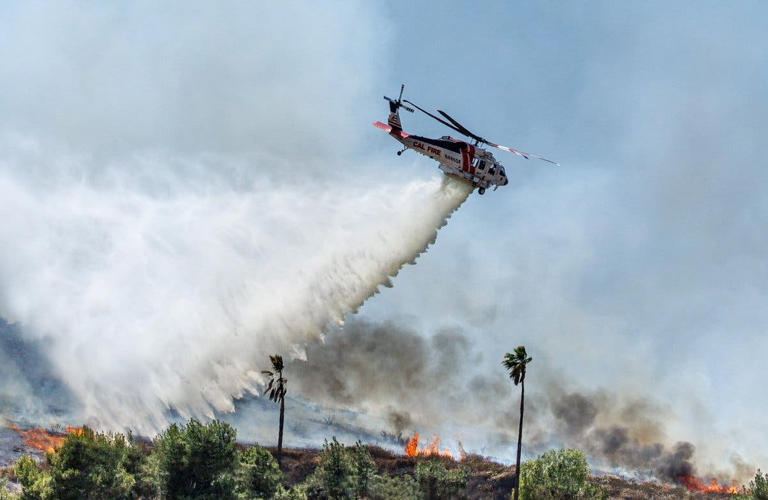 Juniper Fire's Containment Grows: Photos Behind The Fire Lines In Mead ...
