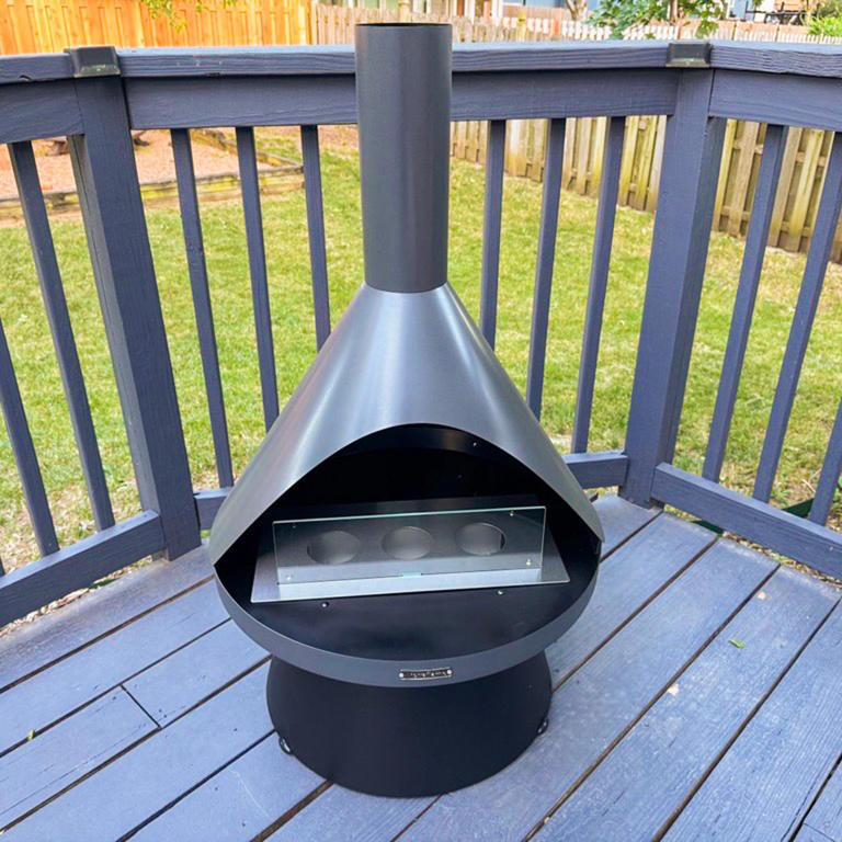 We tried Lloyd from Solo Stove: This indoor/outdoor fireplace is our ...