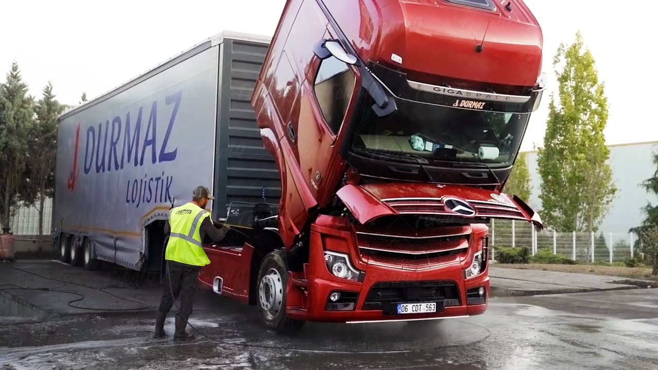 Thorough cleaning process for a newly purchased Mercedes-Benz Actros truck