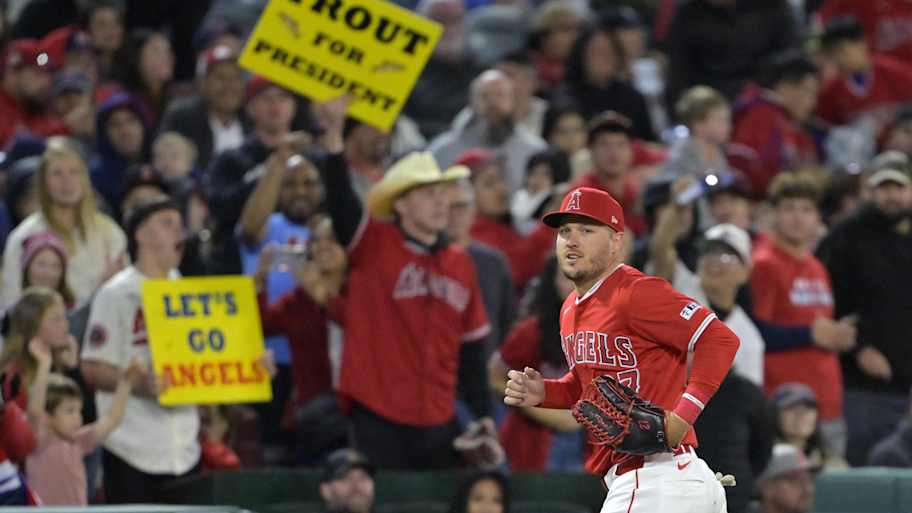 Angels' Mike Trout Offers Advice to Recently-Demoted Top Prospect
