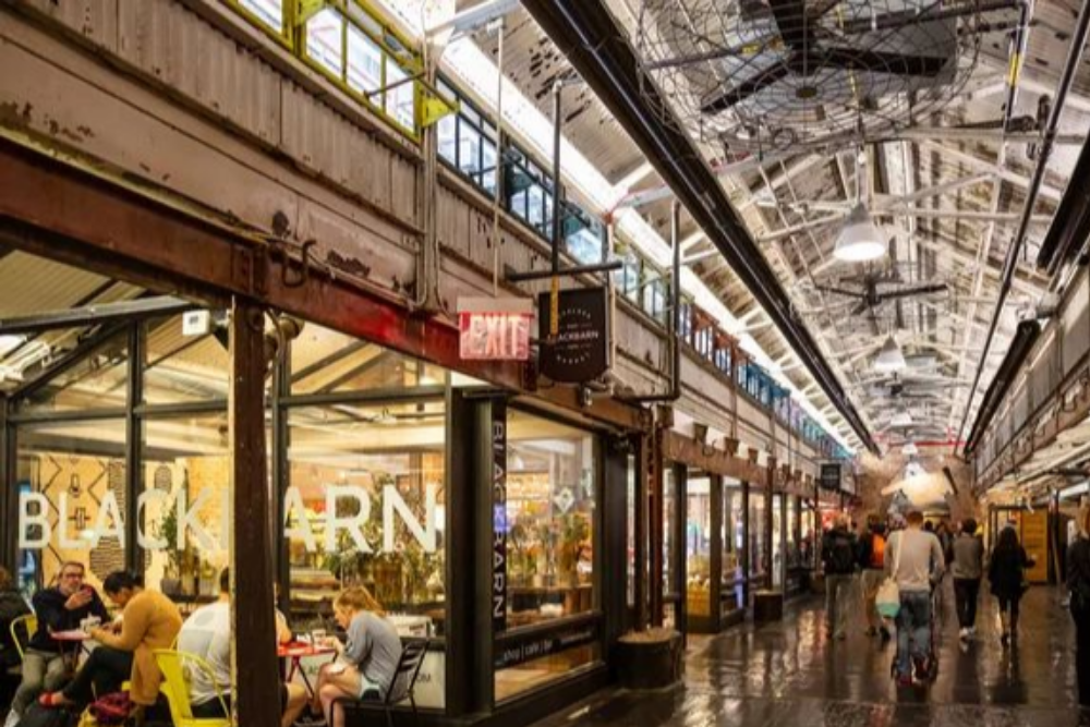 20 Markets Inside Unusual Buildings