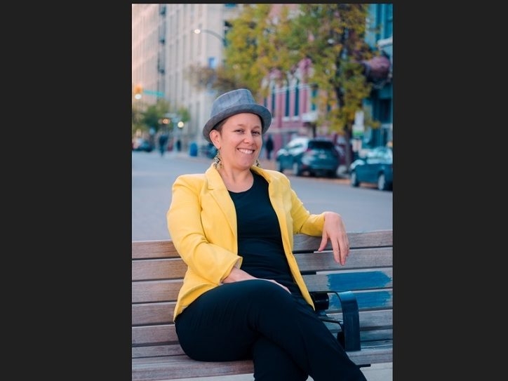 Latin vibes and Brazilian grooves fuel Amber Epp’s summer shows