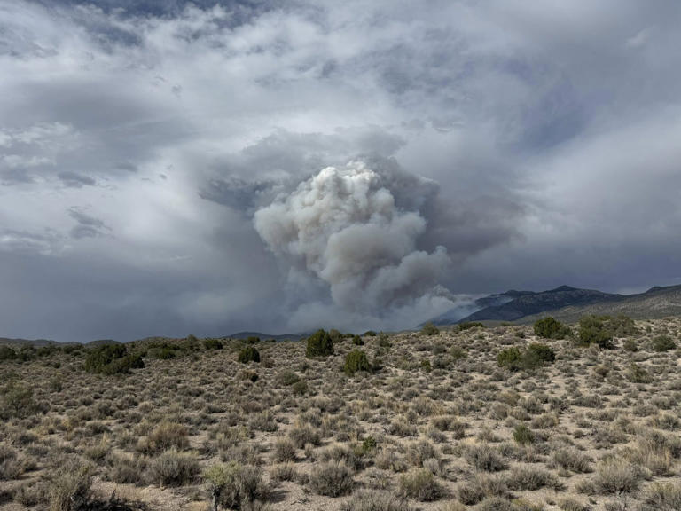 Mount Irish Fire explodes in size; now 6,315 acres
