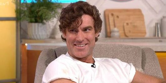 Coronation Street's James Cartwright shocks Lorraine Kelly in live TV ...