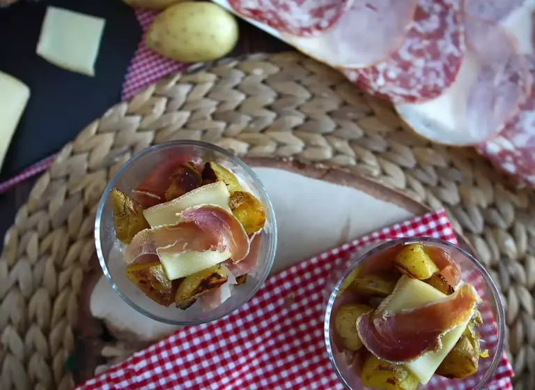Verrines de raclette (sans appareil): pour en profiter même à l'apéritif