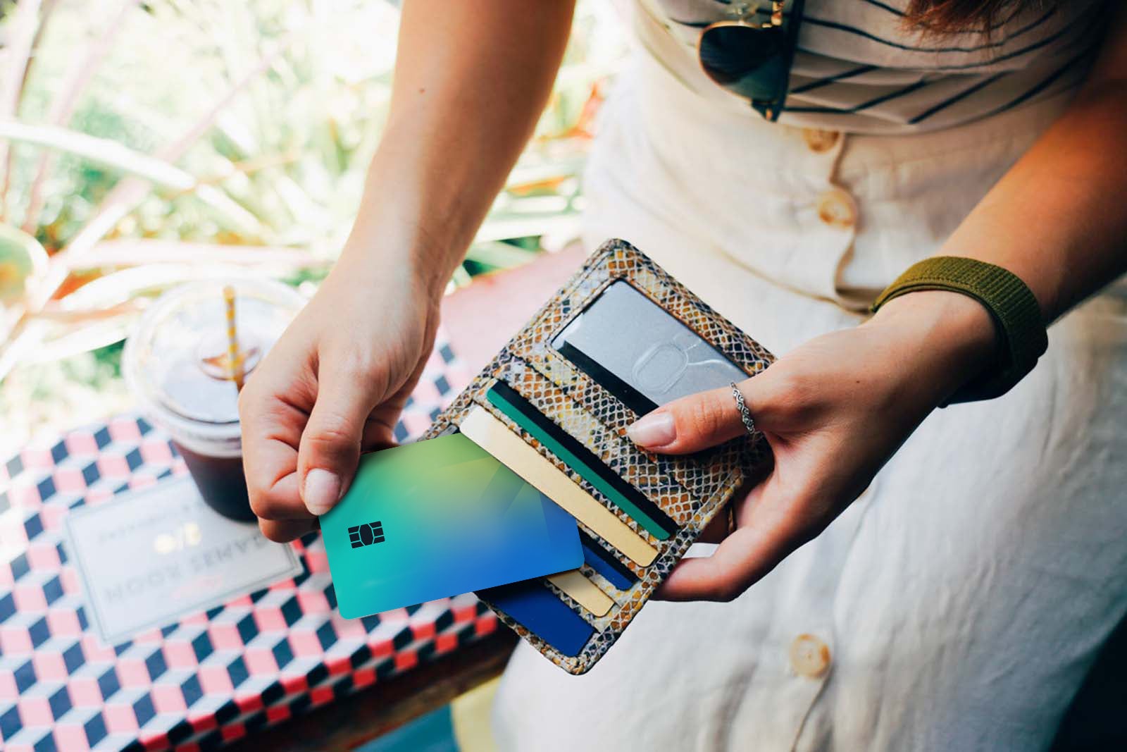 23 cards currently offering welcome bonuses of 100,000 points or more