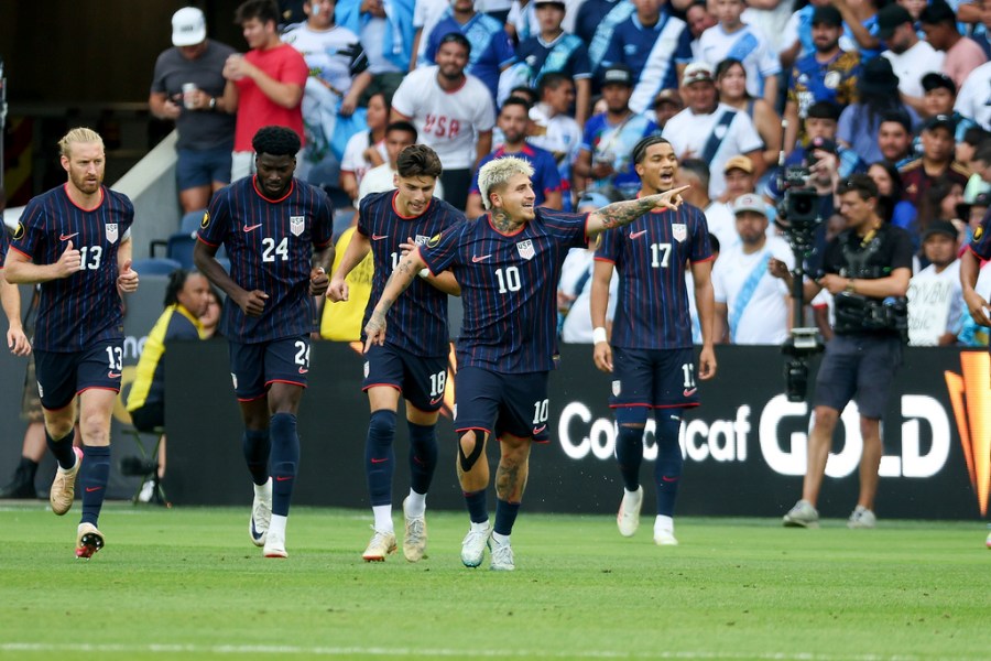 Diego Luna scores twice in USA Gold Cup semifinal victory