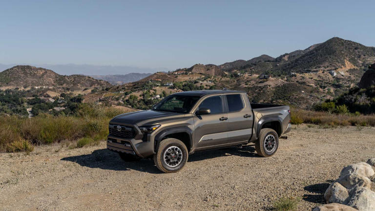2026 Toyota Tacoma Changes Include Badges, Wheels, And A Higher Sticker ...