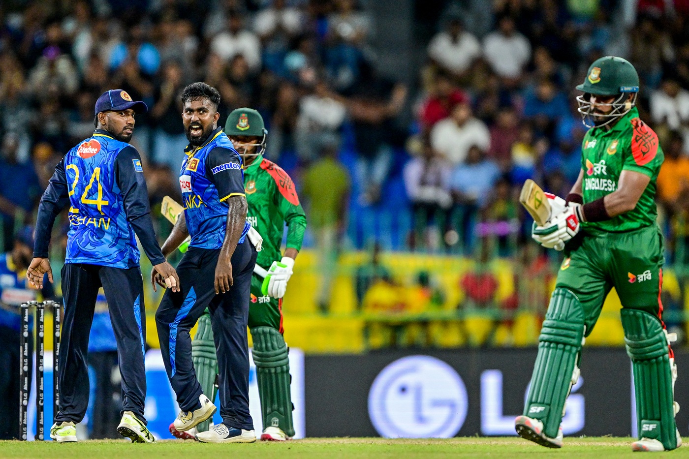 Taskin on Bangladesh's 7 for 5 collapse: 'We panicked a bit'