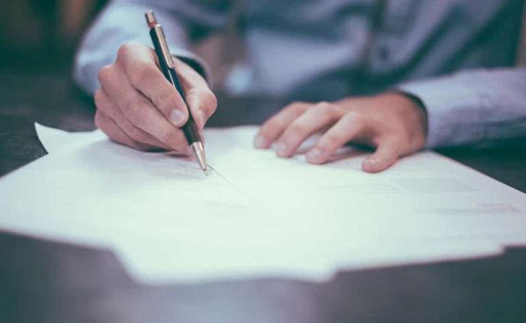 Indian Startup Founder Revokes Rs 22 Lakh Job Offer After Candidate's ...