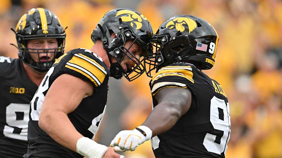 Which Iowa Hawkeyes Players are Ranked Highly in EA College Football 26?