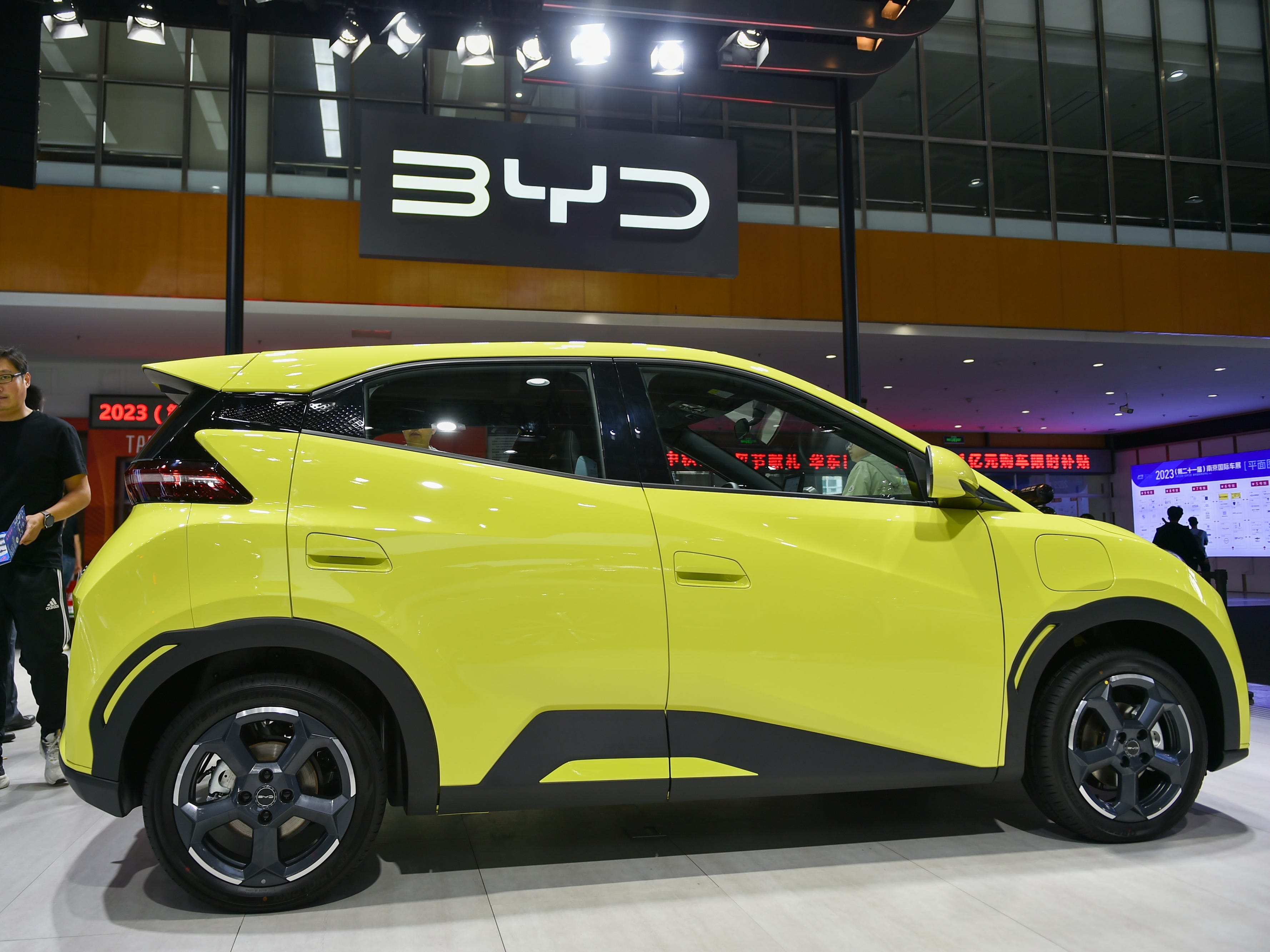 Tesla competitor BYD axes Mexico factory plans