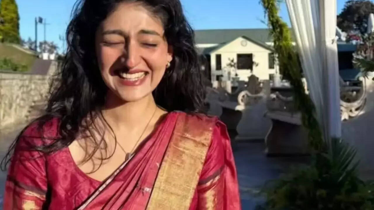 IAS officer Neha Byadwal’s 3-year no-phone UPSC prep sparked viral ...