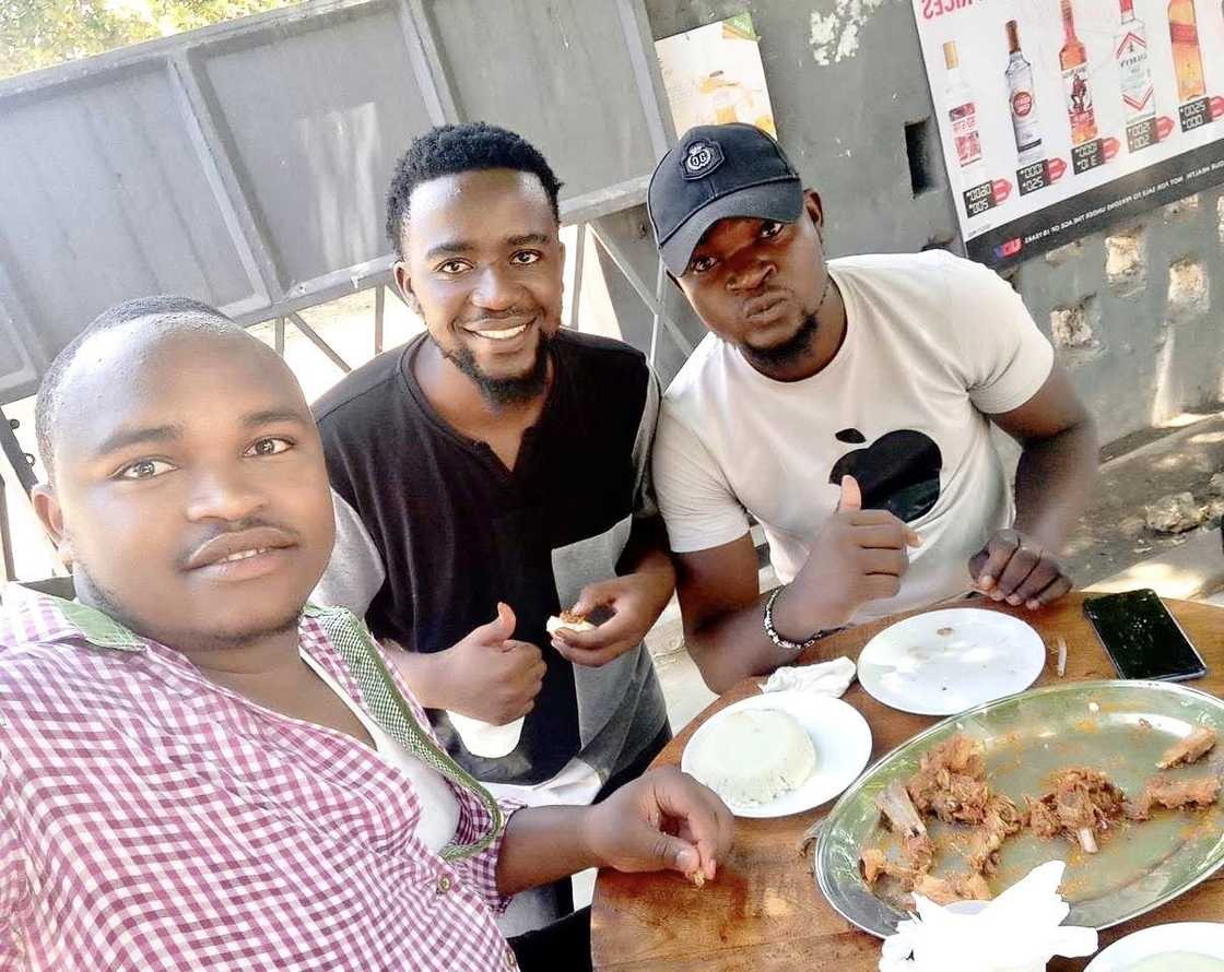 Albert Ojwang's pal painfully mourns him, shares last photo having meal ...