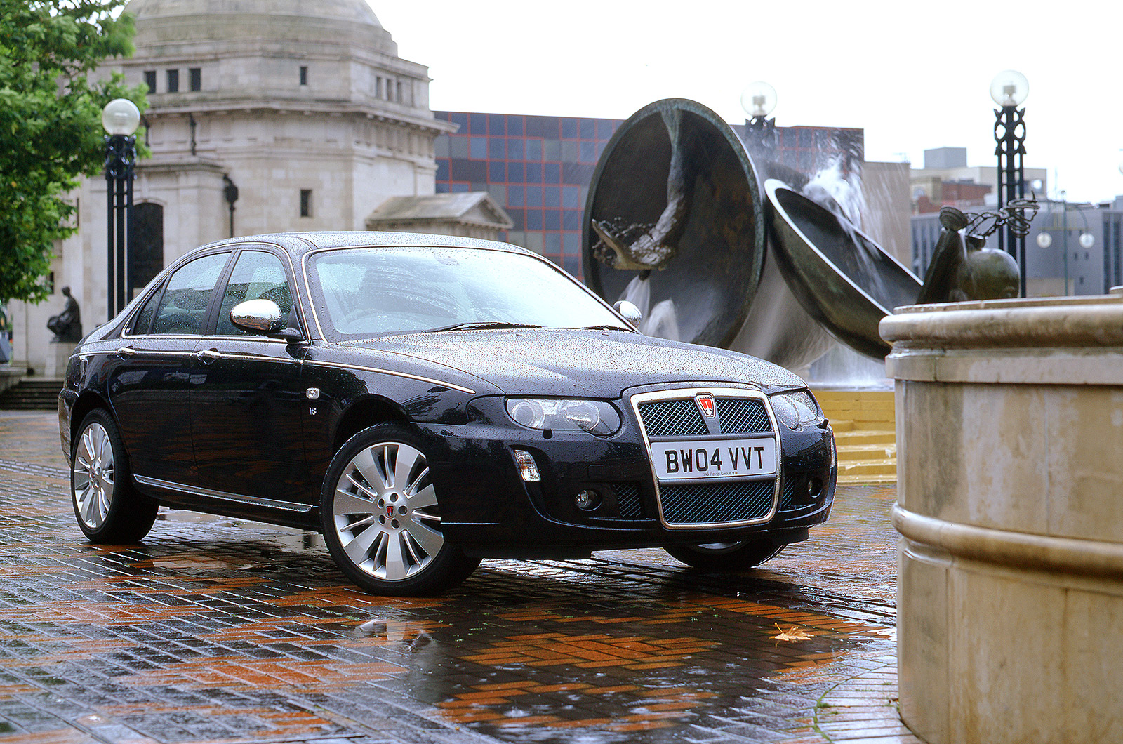 Sleepers: The boring-looking cars that sported powerful engines
