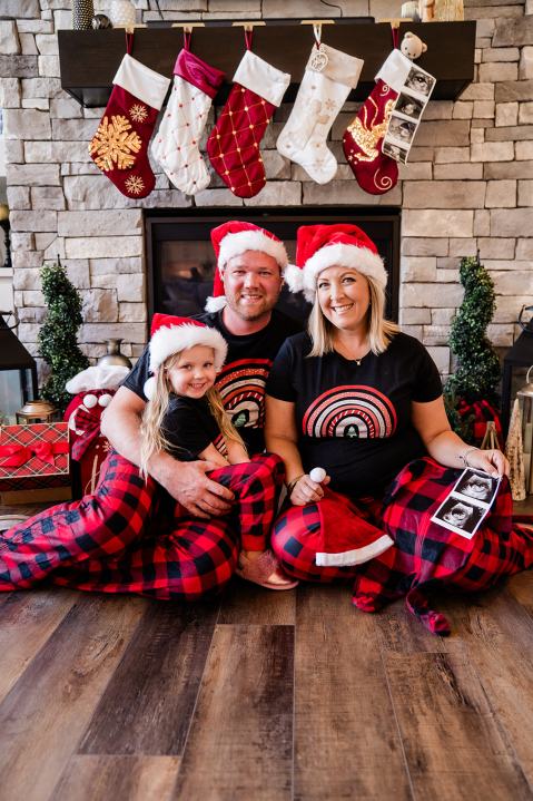 WANE 15’s Alyssa Ivanson expecting December baby