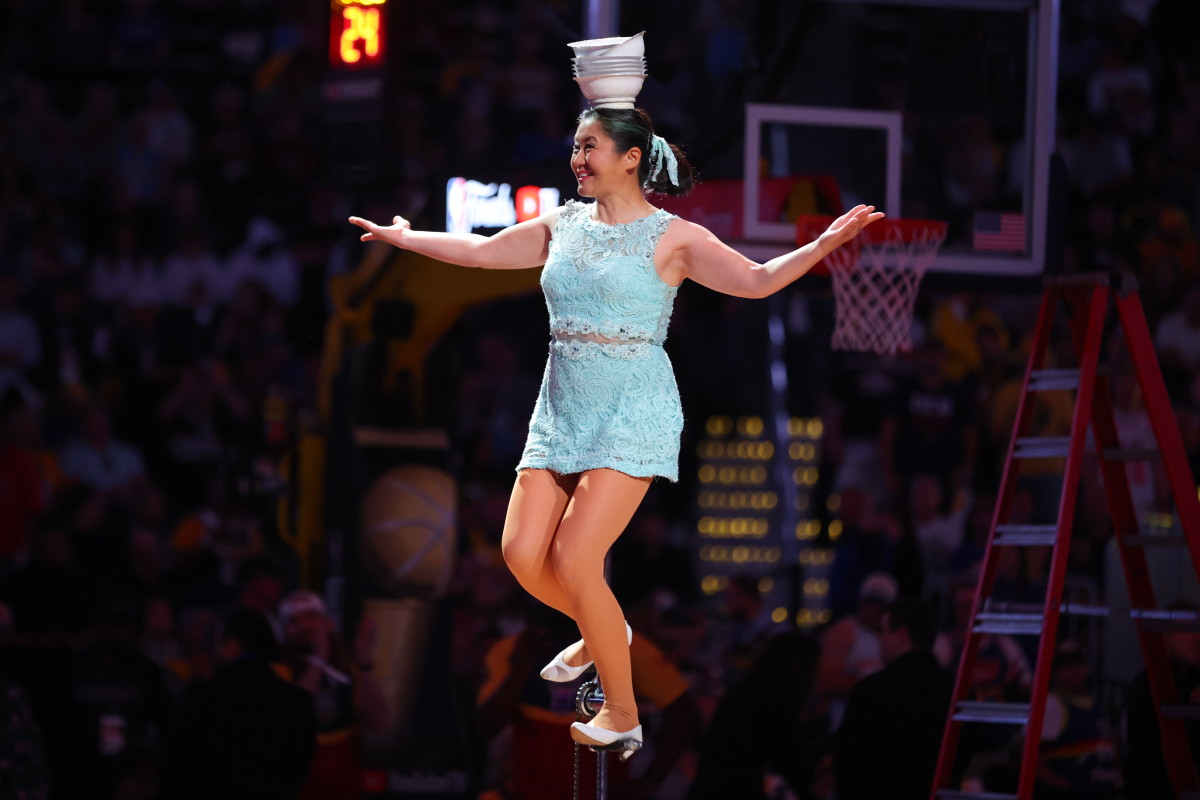 Injury Diagnosis Announced For Halftime Performer Red Panda