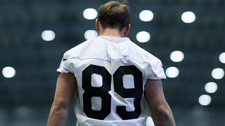 Raiders firman a su clase 2025 del Draft de la NFL, liderada por Ashton ...