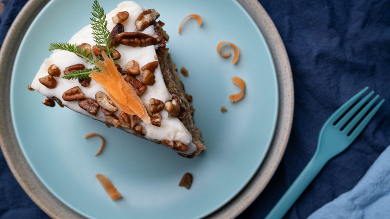 Take Your Carrot Cake From Good To Bakery-Level With A Toasty Addition