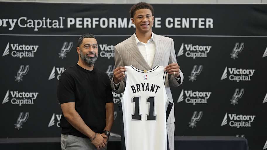 'Within Arm's Reach': Carter Bryant Finding Way Early with Summer Spurs