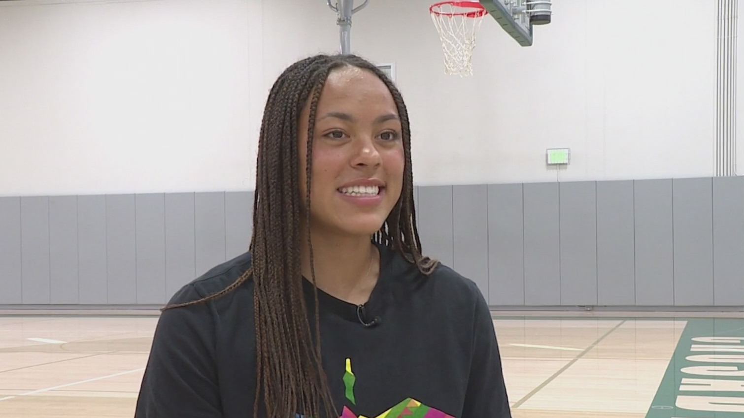 Oregon basketball player Sofia Bell achieves rare classroom feat