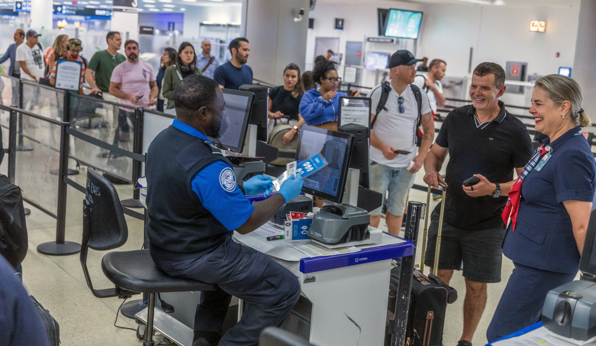 TSA Expects to Make More Major Changes to Security at All Airports