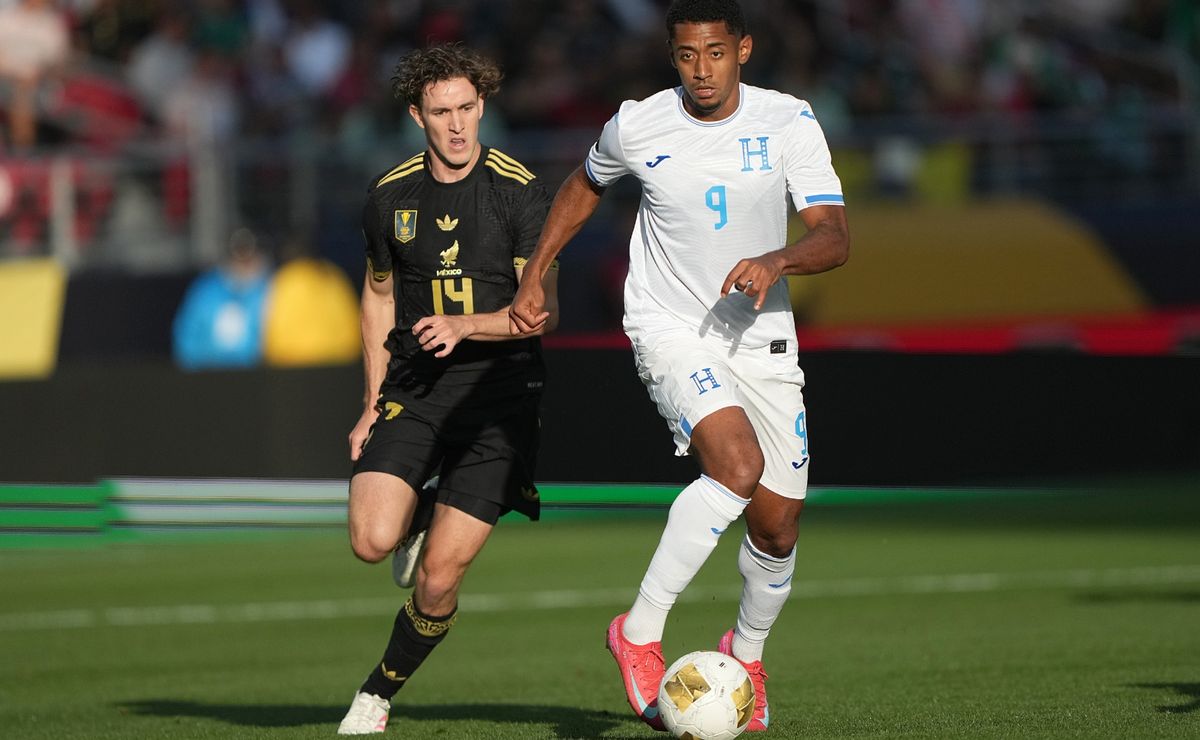 Mexico advance to the final of the 2025 Concacaf Gold Cup after beating ...