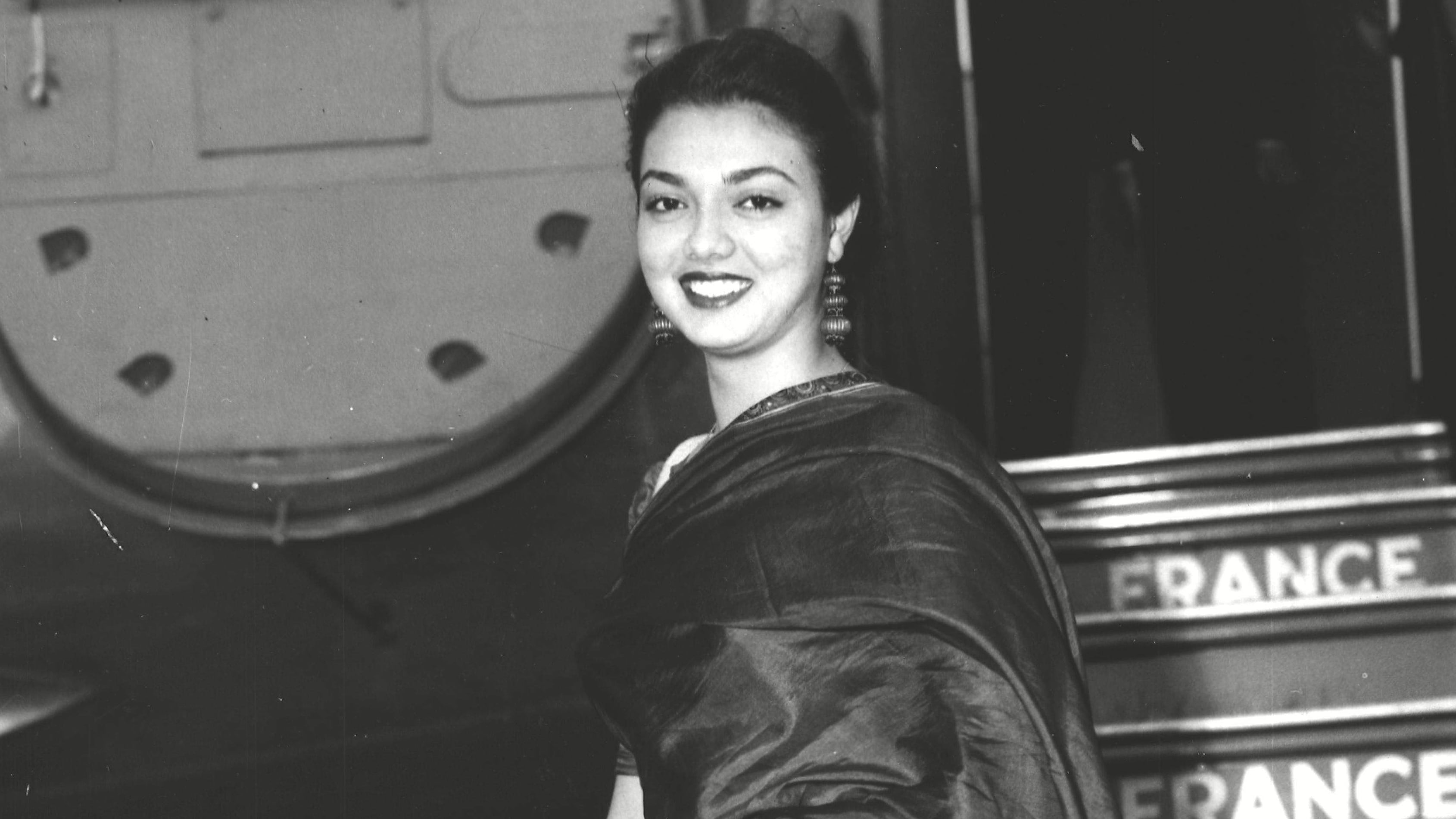 ‘The King and I’ Star and Miss Universe Legend Maureen Hingert Dies at 88