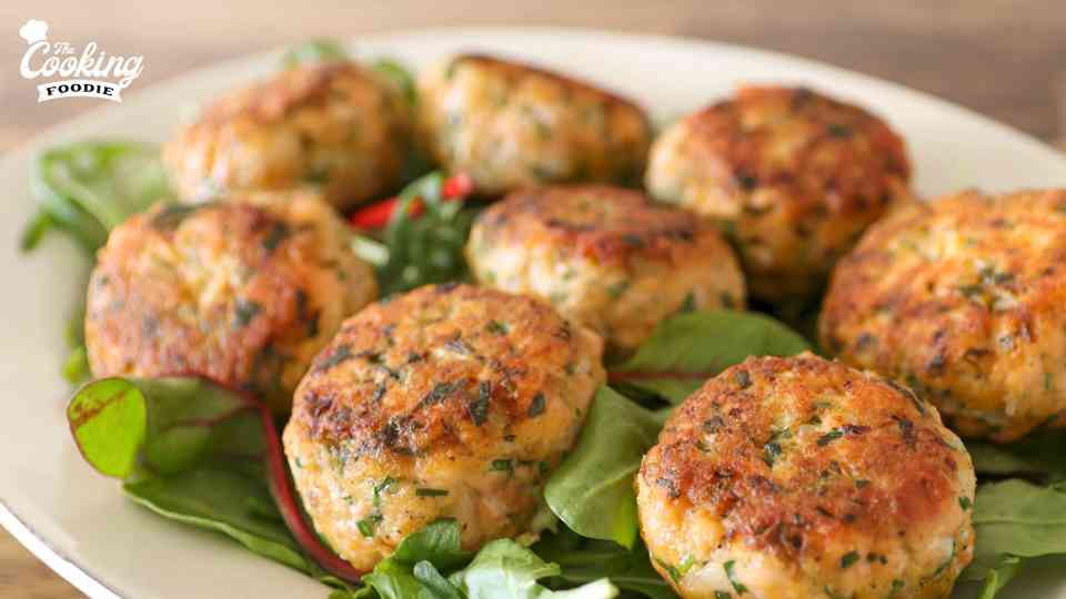 Easy Salmon Patties Recipe | Salmon Cakes