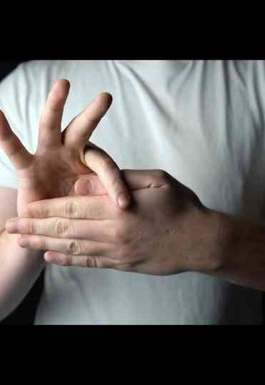 This Magic Trick Explained 😮