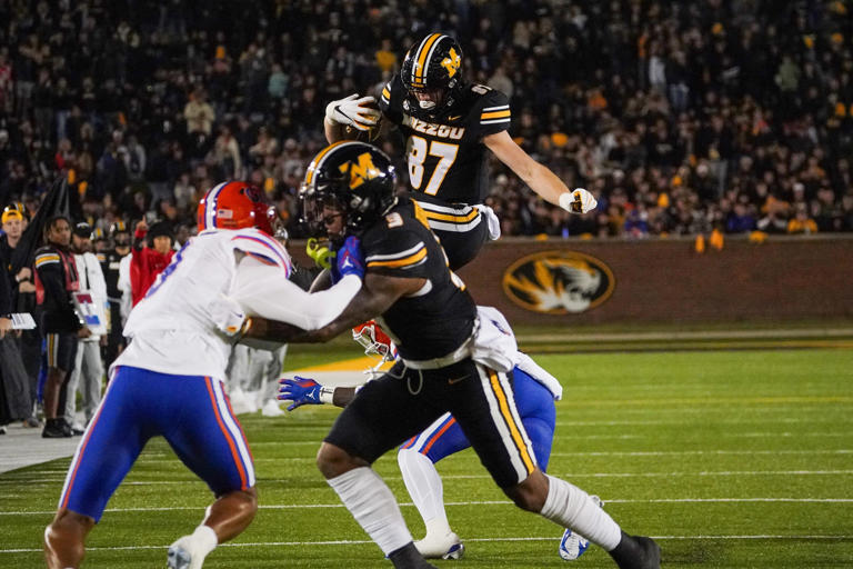 5 Missouri football players who are All-SEC candidates on offense in ...