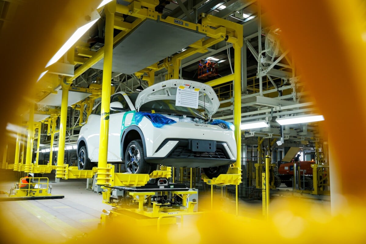 Voitures électriques : BYD confirme le calendrier de sa première usine ...