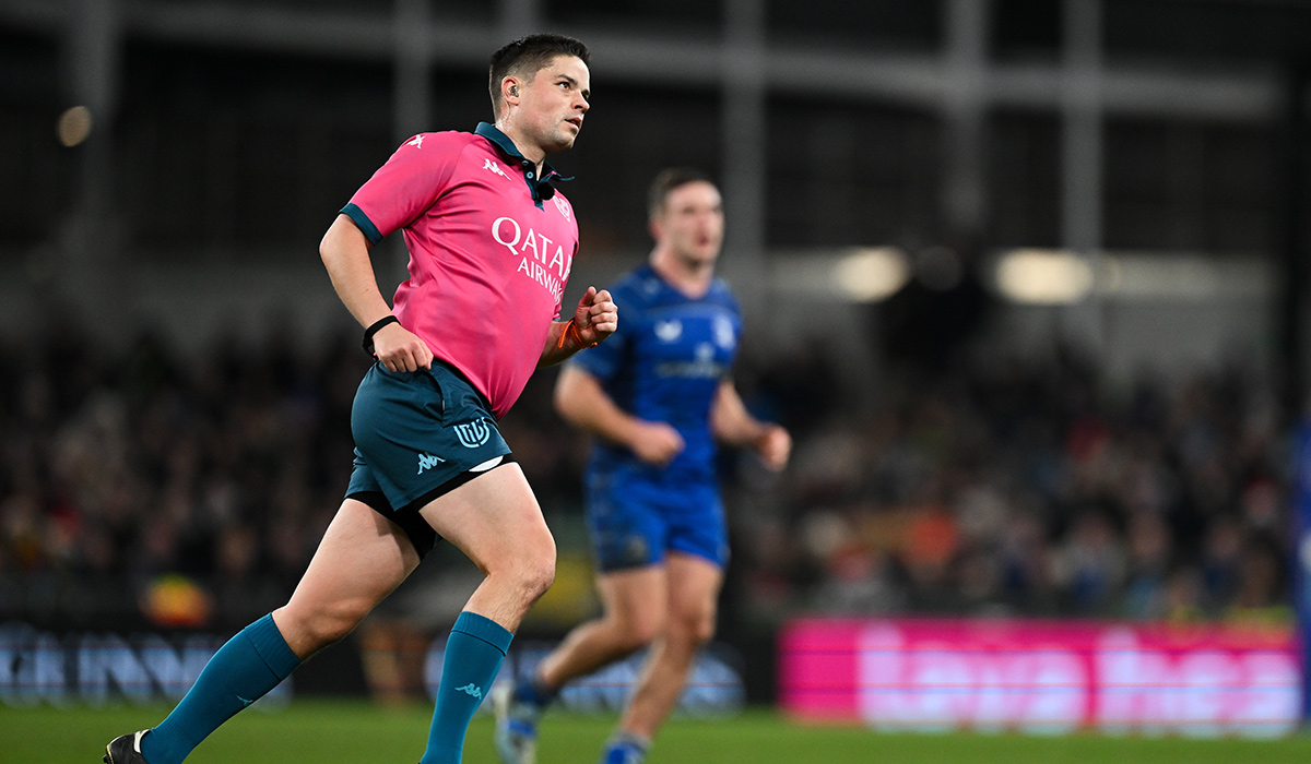 Irish referee throws IRFU’s retirement gift in the bin