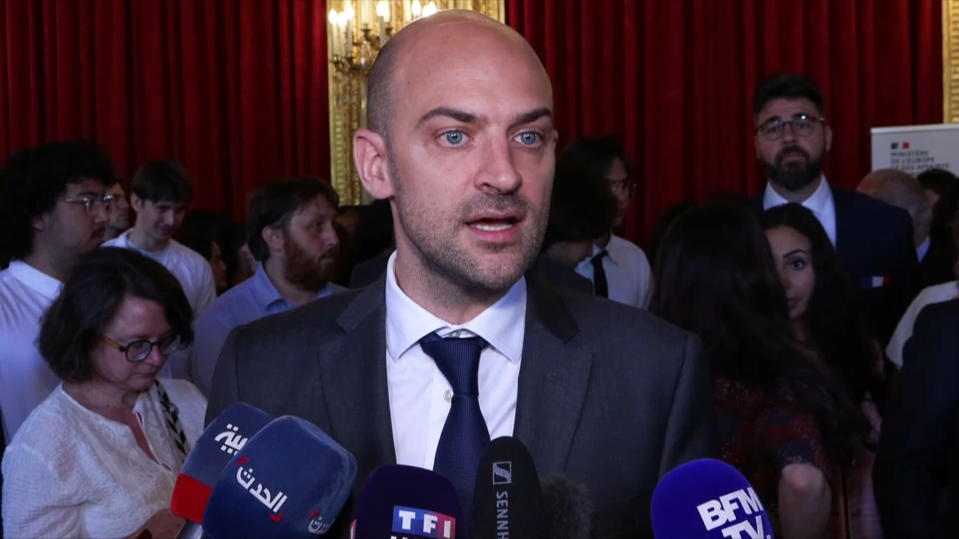 Cécile Kohler et Jacques Paris: la France exige leur "libération ...