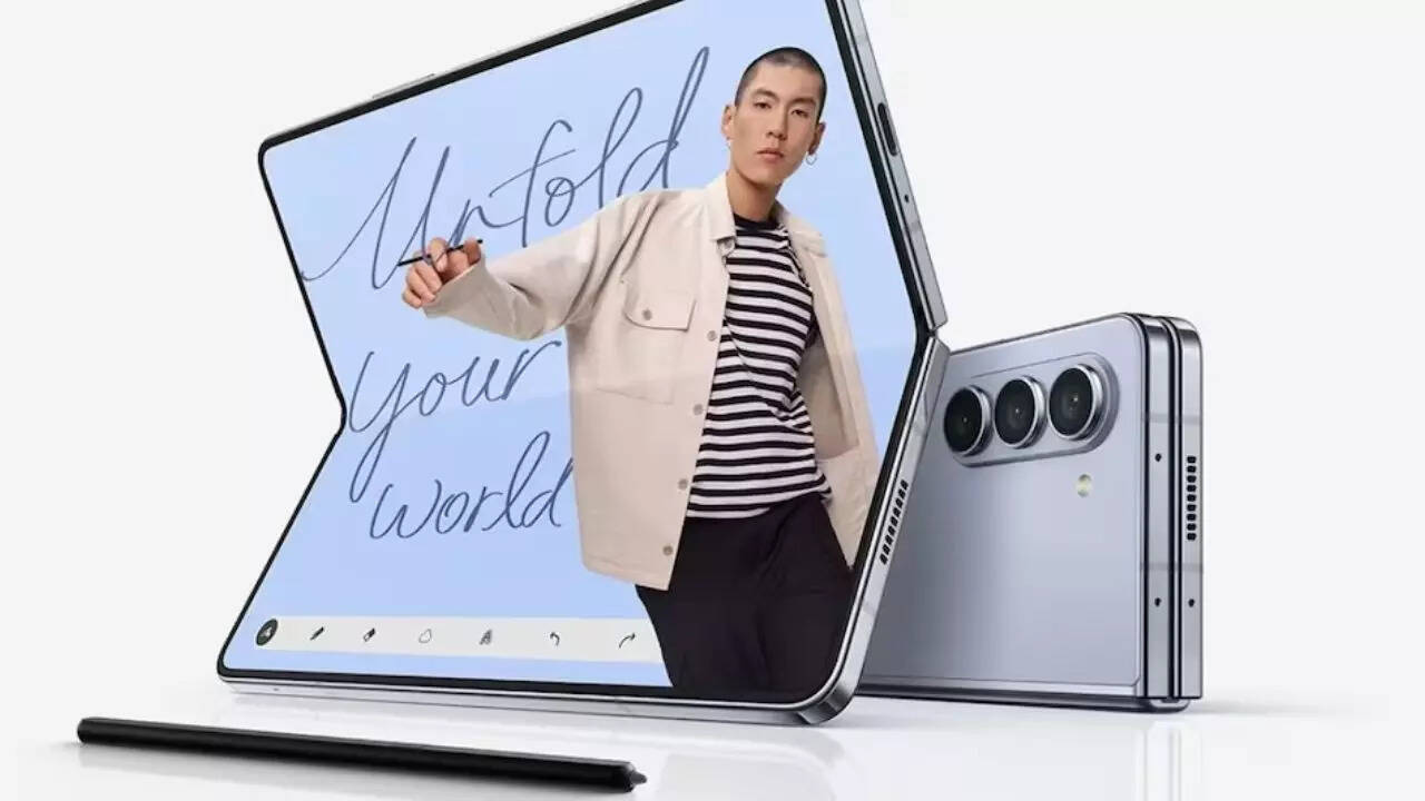 Samsung Galaxy G Fold Leaks: Price, Design, Display, Specifications ...