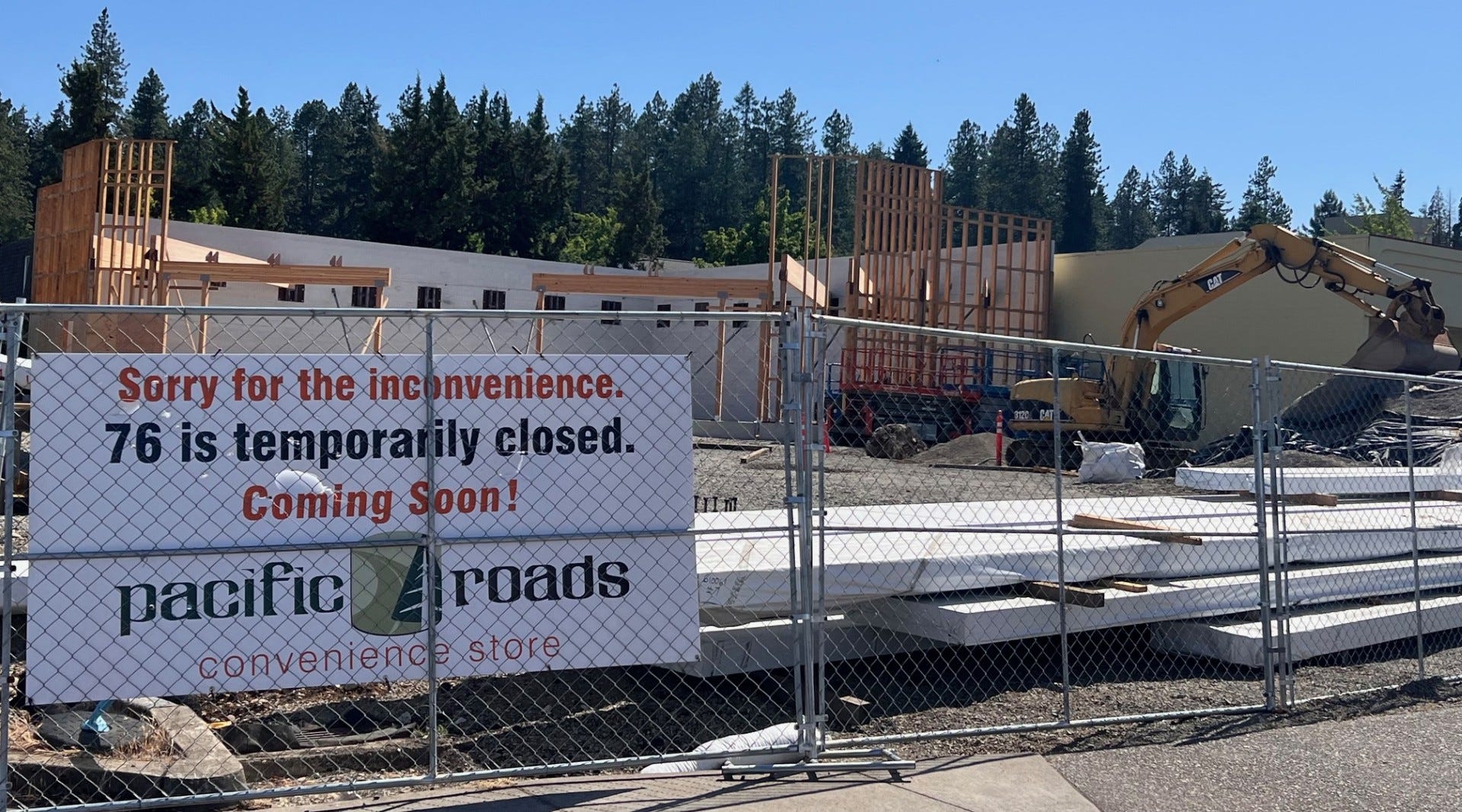 What's being built at the corner of 29th Avenue and Willamette Street?