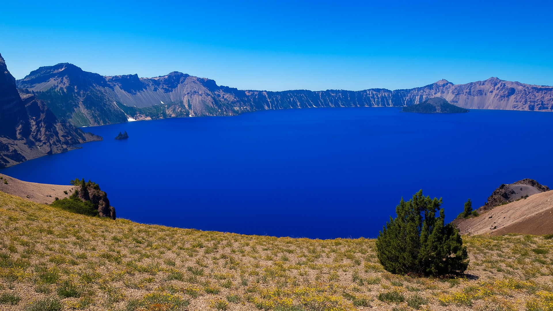 Crater Lake in Oregon (4K) – America’s Deepest Lake + Nature Sounds
