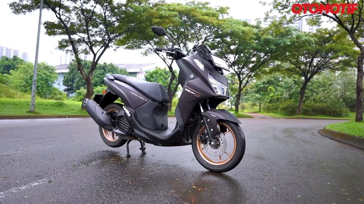 Cara Mudah Menghilangkan Berisik di Sepatbor Motor Matic Yamaha Lexi LX 155