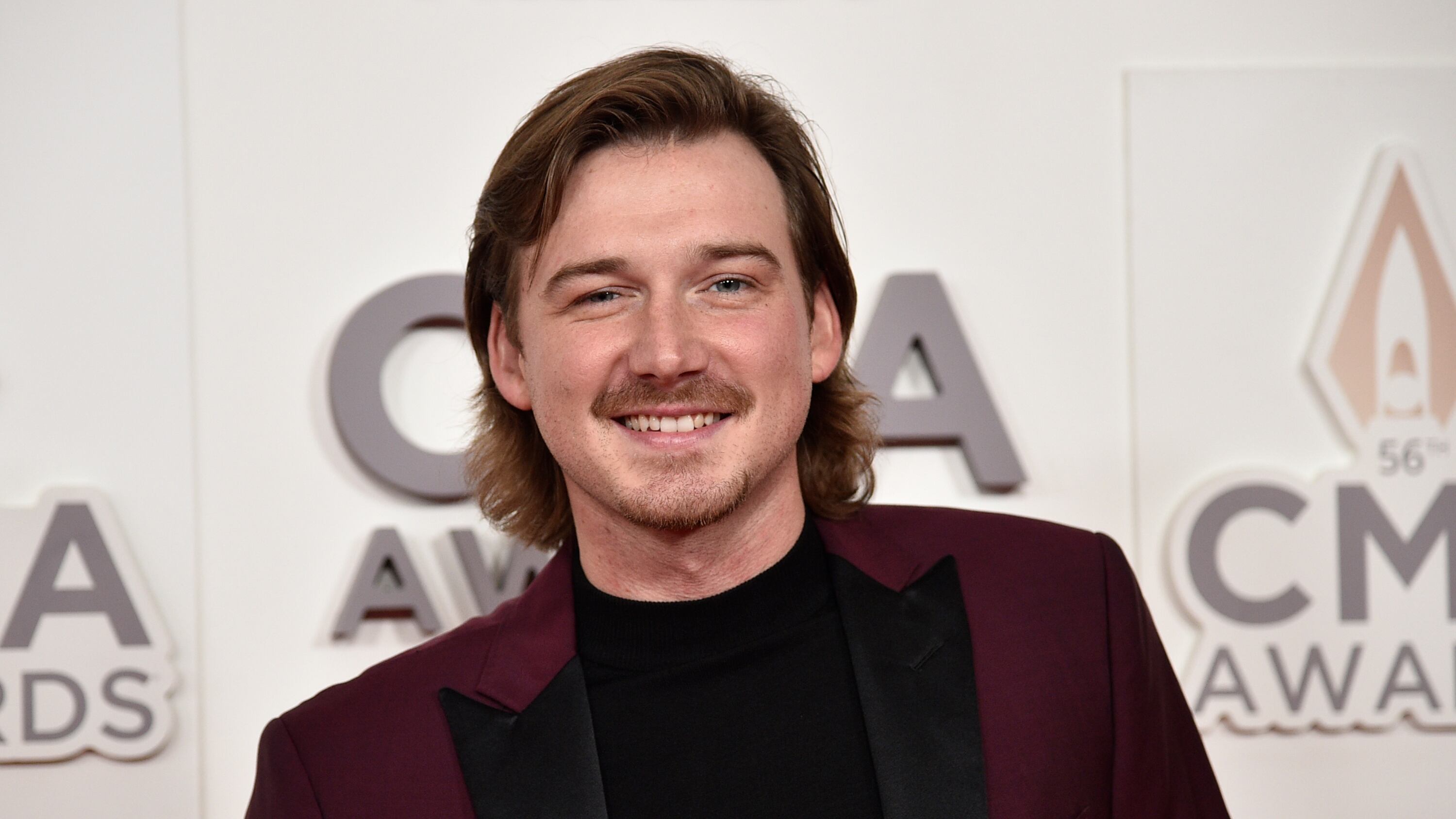 Morgan Wallen donates nearly $12K worth of musical instruments to Lake ...