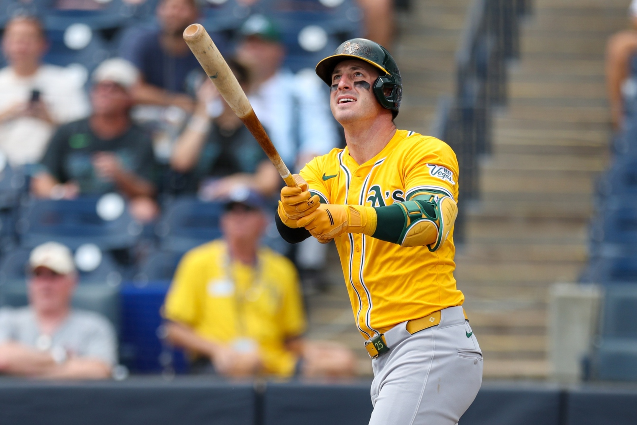 4 right-handed hitter trade targets for the Blue Jays