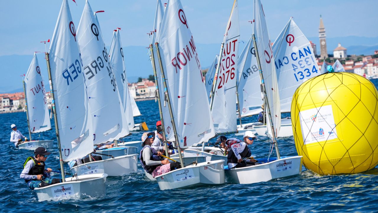 Ιστιοπλοΐα: Στις οκτώ κορυφαίες ομάδες η Ελλάδα στα Όπτιμιστ