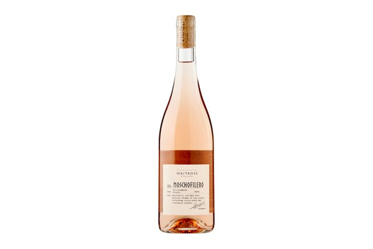 9 best supermarket wines right now according to sommeliers and experts