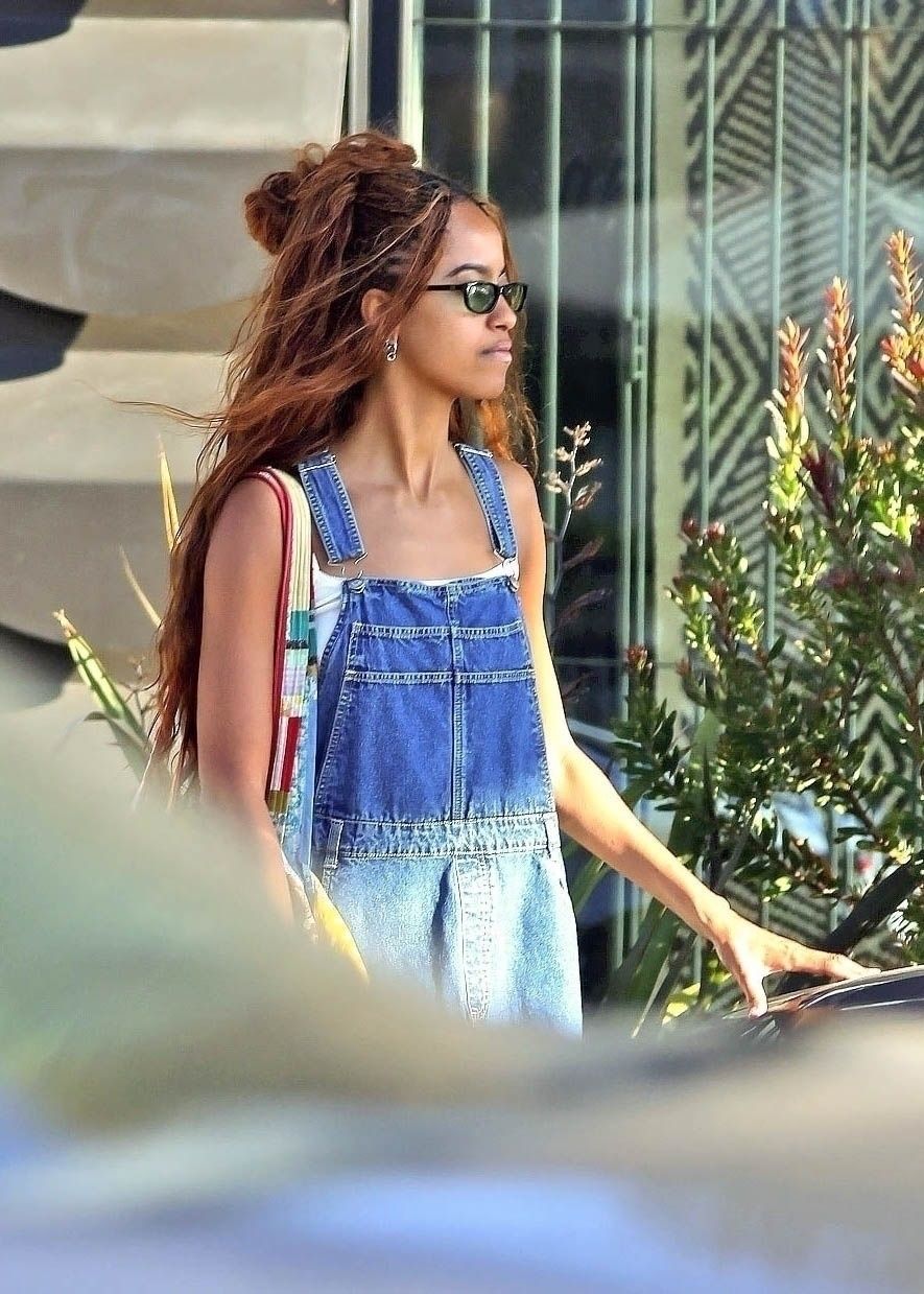 Malia Obama Shows Off Her Cool Girl Summer Style in Denim Overalls ...
