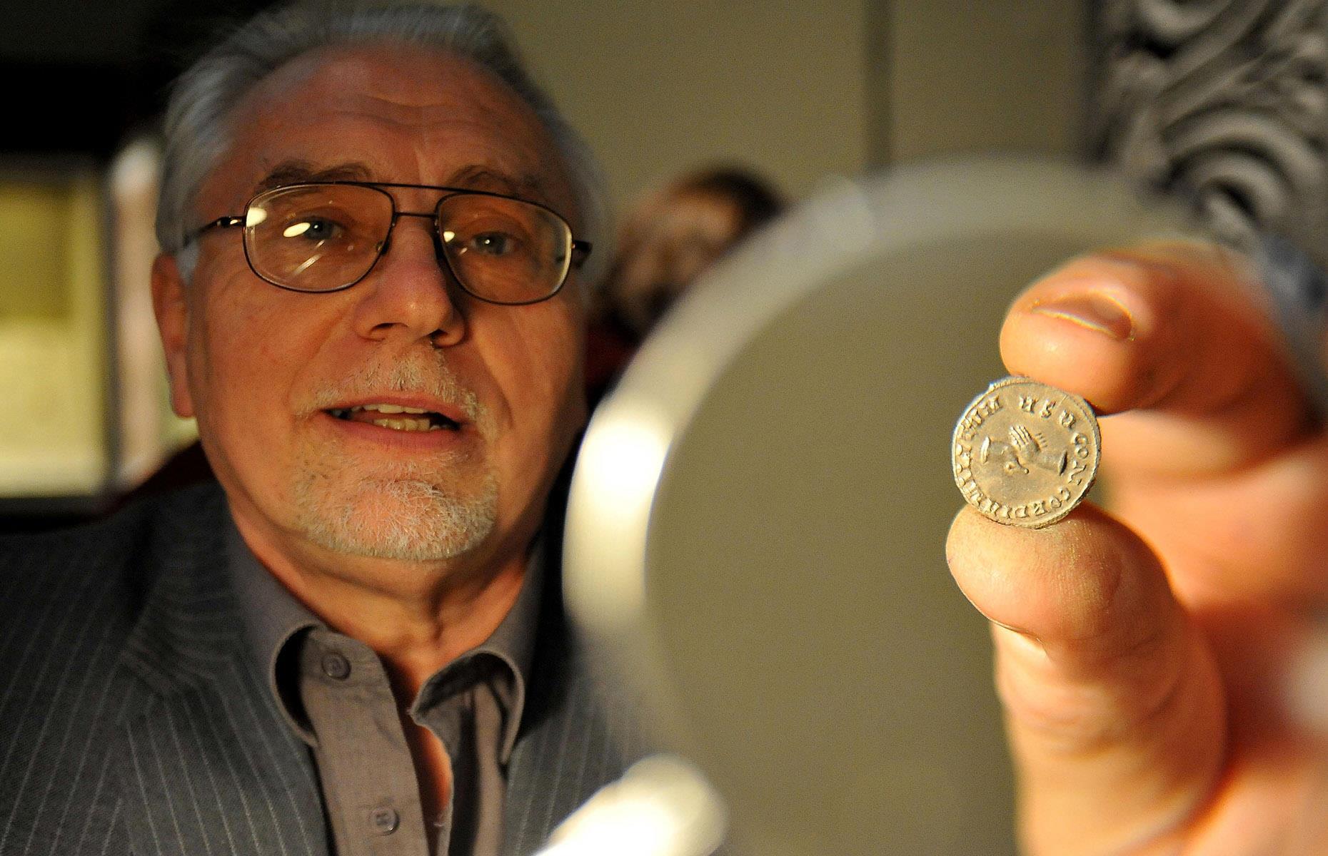 27 metal detector finds that will blow your mind