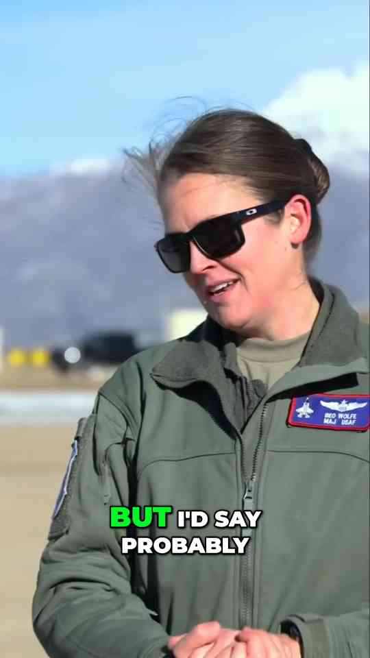 Fighter Pilot's Favorite Maneuver: Inverted Pass!