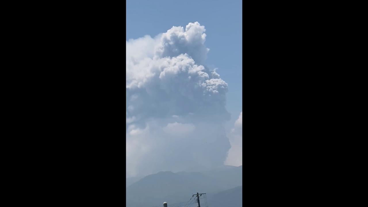 Mount Shinmoedake volcano spews ash during eruption in Japan