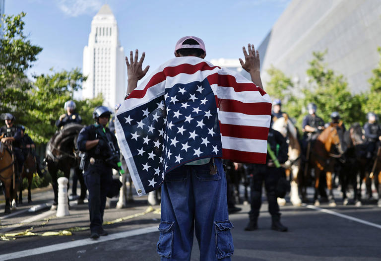 Maddow Blog | As Independence Day nears, poll shows American pride ...