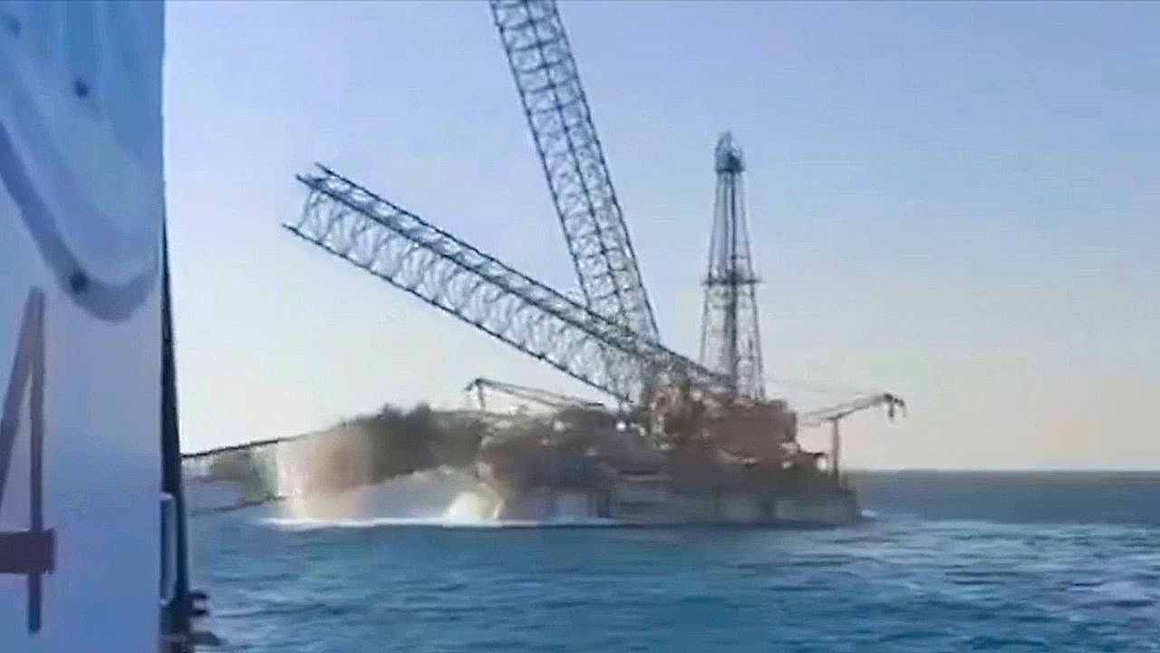 Four dead, six missing after Egyptian drillship capsizes in Red Sea