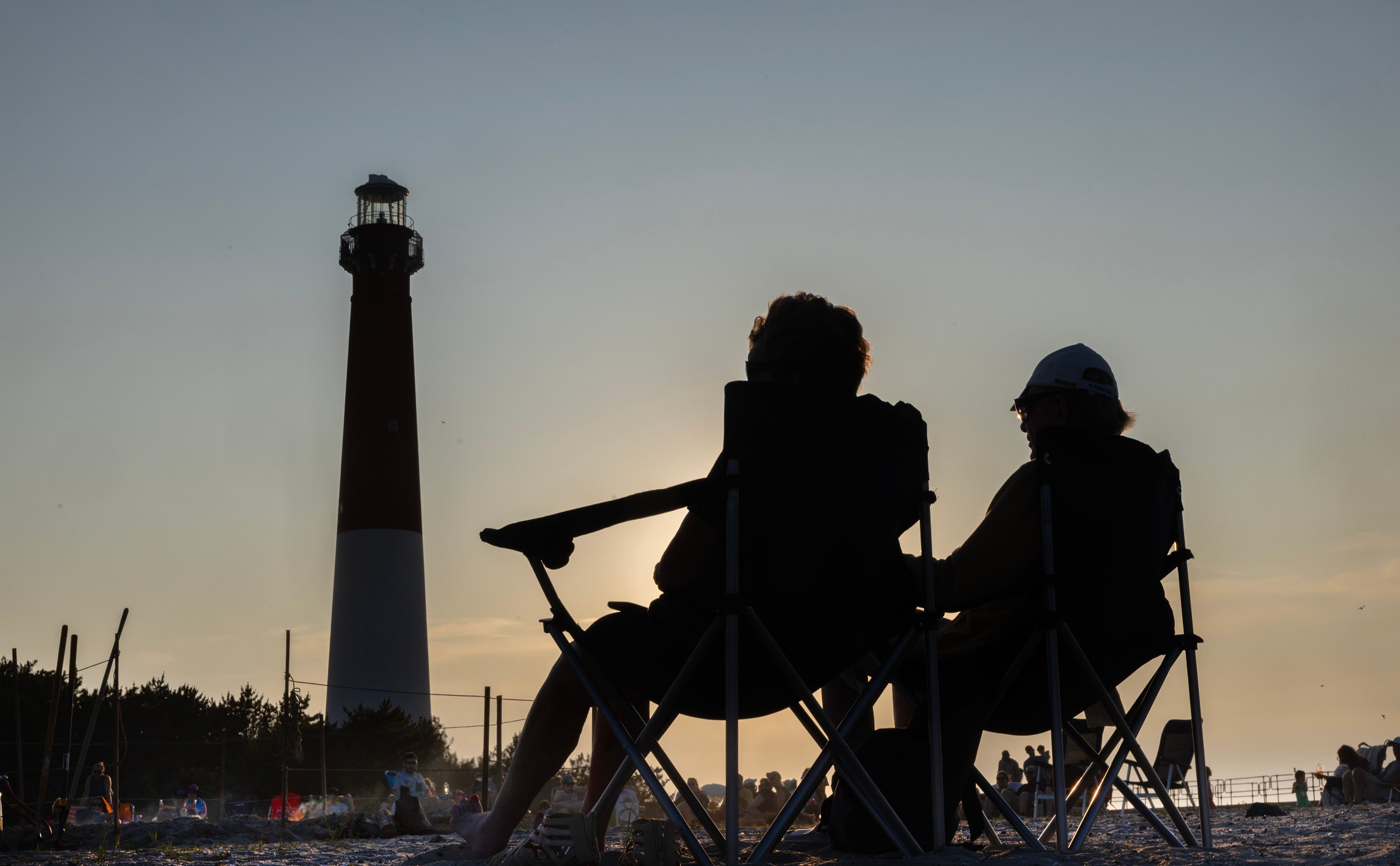 This summer will feel longer than before. Here's why, when summer starts